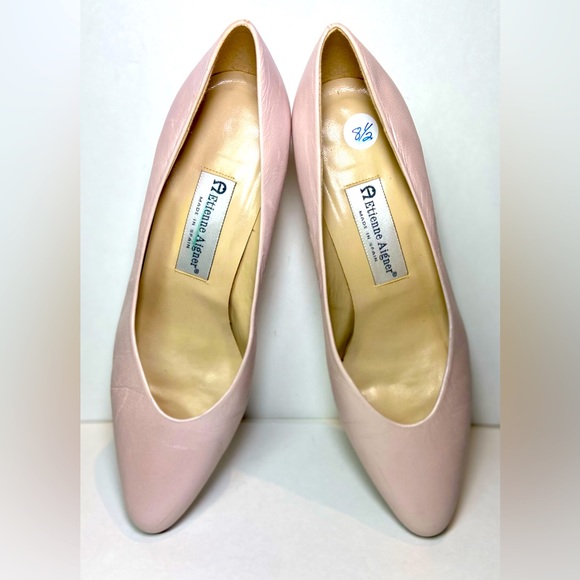 Etienne Aigner | Shoes | Classic Etienne Aigner Womens Taylor Leather ...
